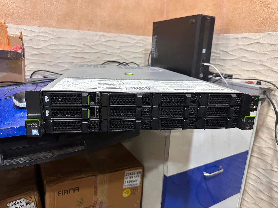 Fujitsu Rack Server, 28 cores, 64GB DDR4 RAM - 40k - Homelab India